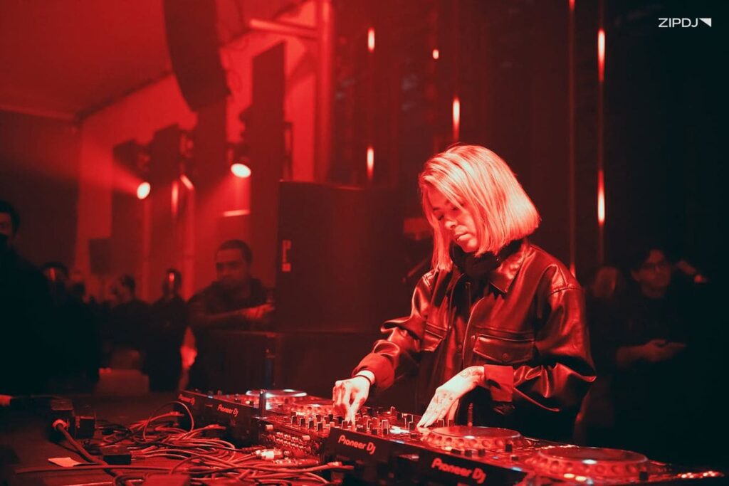 The 25 Best Ways To Make Money As A DJ In 2026 (Proven) | ZIPDJ
