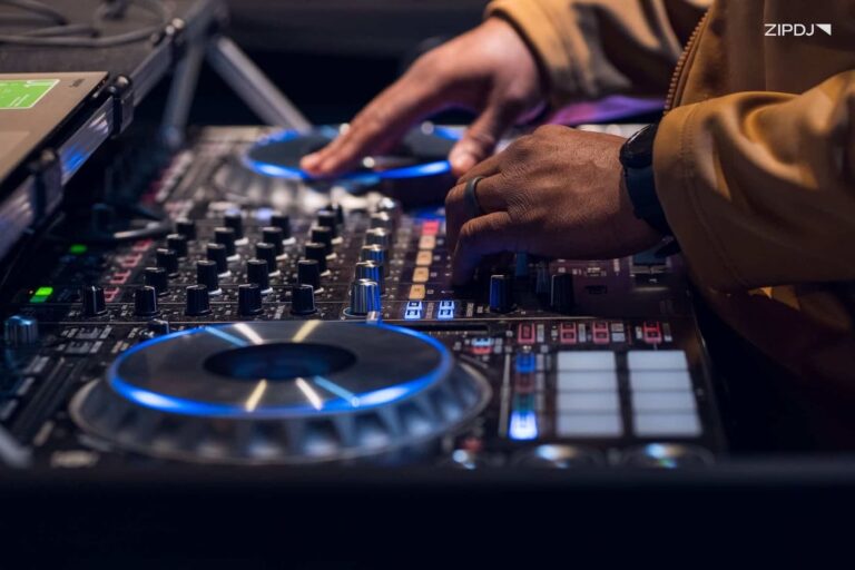 How To DJ On YouTube In 2025 (Step-By-Step Guide) | ZIPDJ